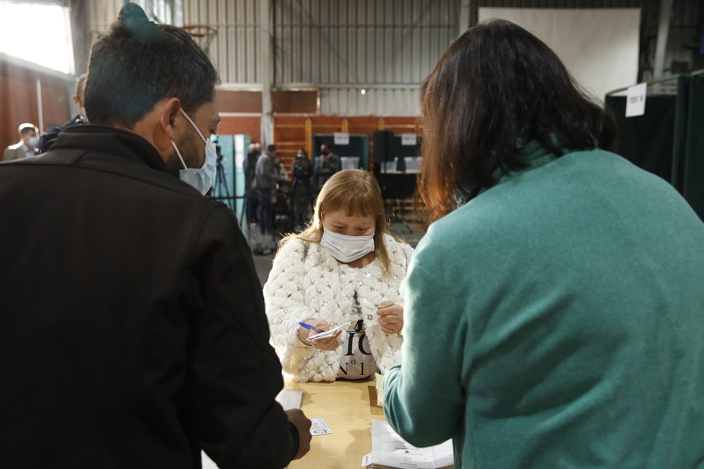 Cinco recomendaciones para que los adultos mayores voten de forma ...