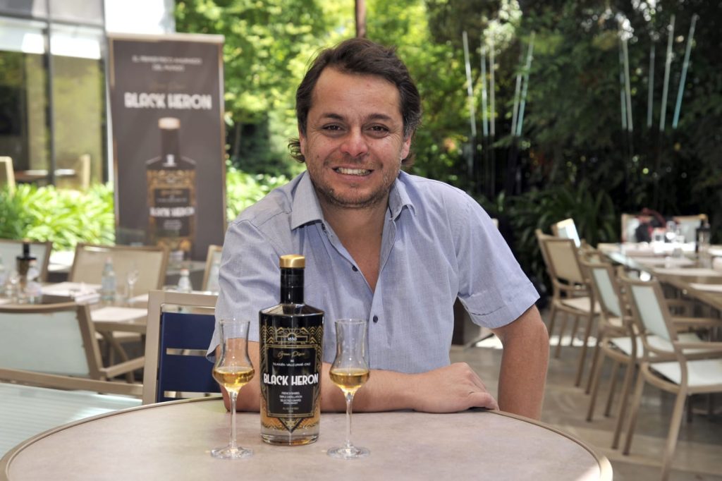 «Best in Class»: Pisco limarino es reconocido como el mejor del mundo ...
